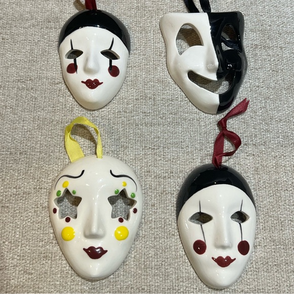 Accents | Vintage 1984 Ceramic Mini Mardi Gras Mask Set Of 4 | Poshmark